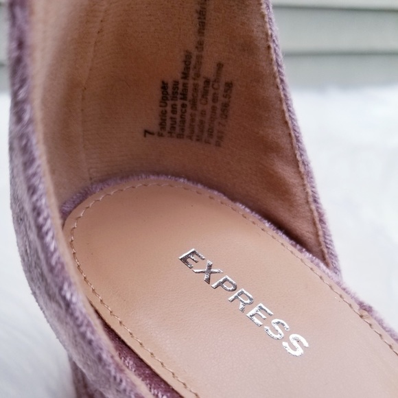 Express | Shoes | New Express Velvet Pink Chunky Heel Sandal Size 7 ...